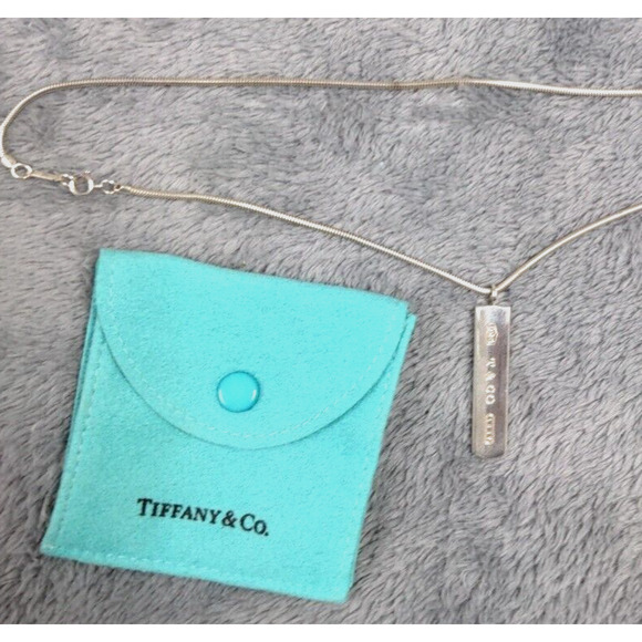 Tiffany & Co. | Jewelry | Tiffany Co Bar Pendant On 8 Chain | Poshmark